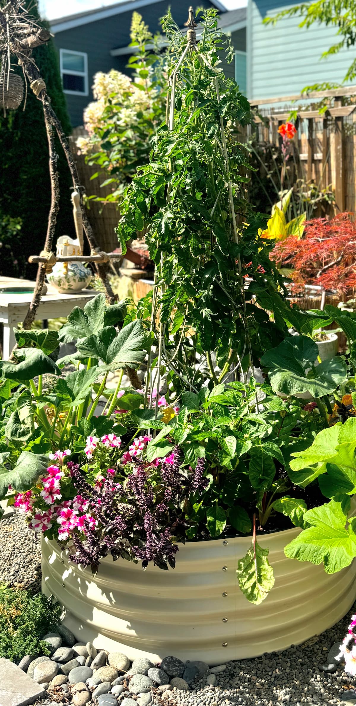 PLANNING A GARDEN Layout: One Strategy Anywhere - CocoonRaw